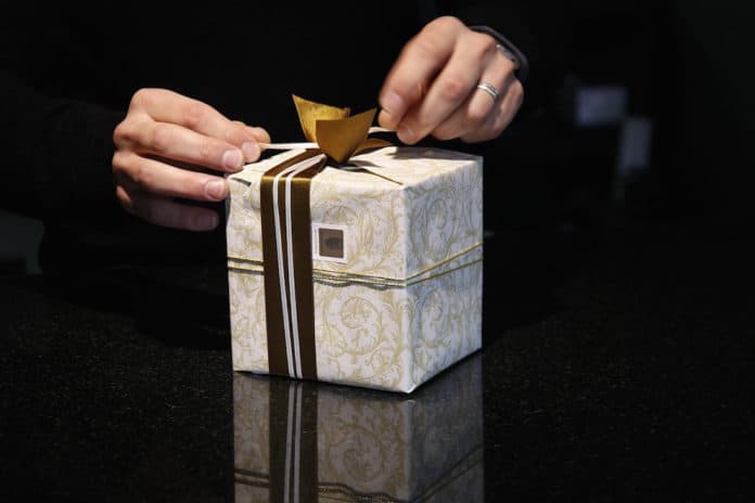 5 Tips for an Engaging Gifting Experience - Prevue Meetings & Incentives